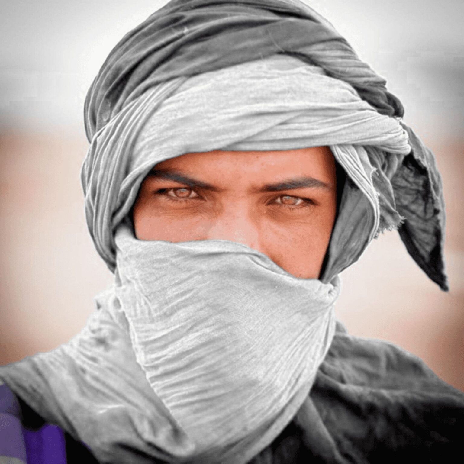 White Moroccan Desert Head Scarf - SAHARA45